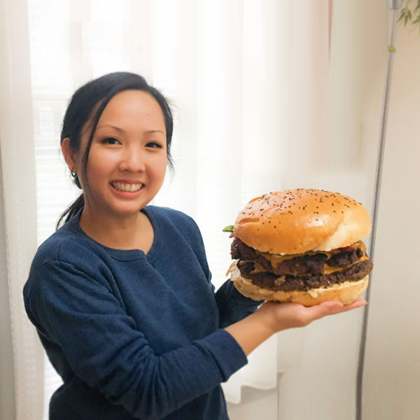 Homemade Giant Burger (The XXL) - Hungry Viki